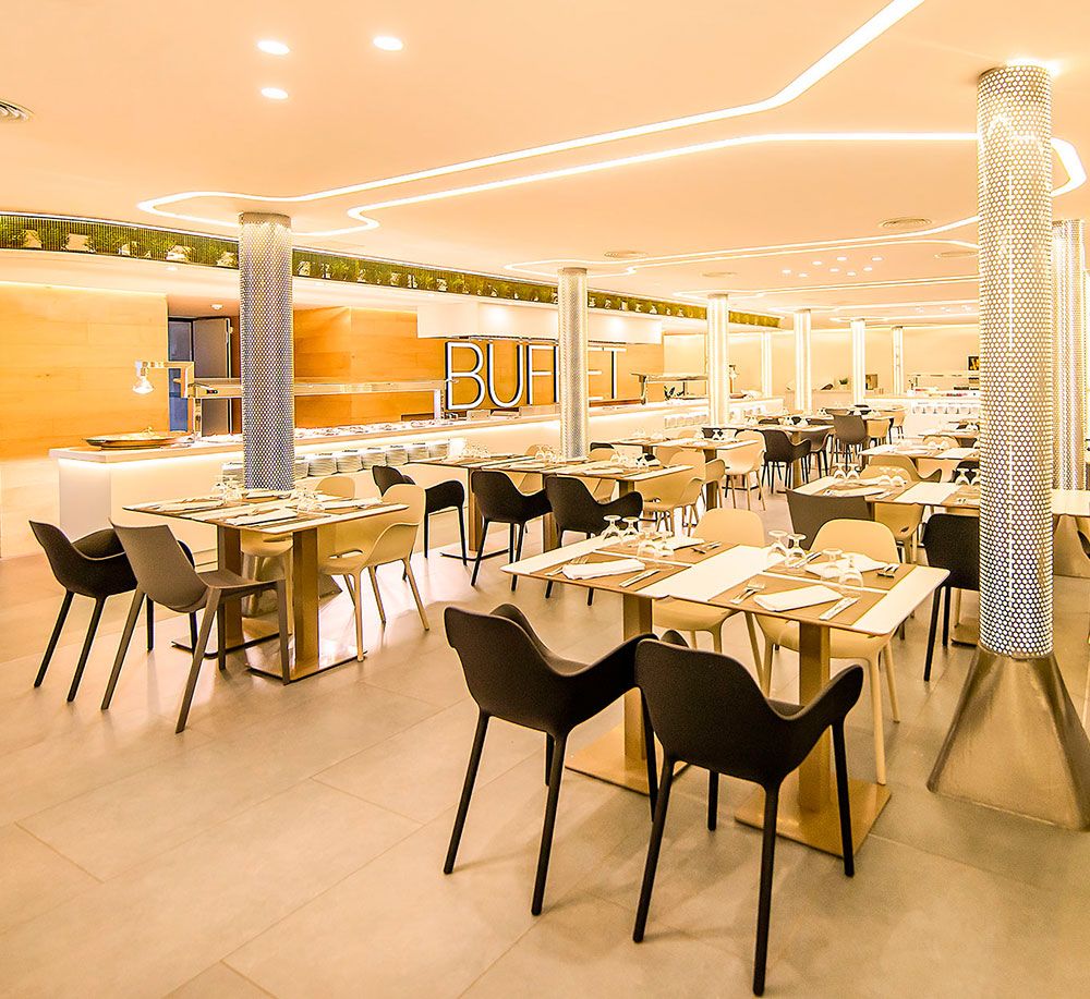 Set de 4 Scaune moderne cu brate de exterior / interior design prem...